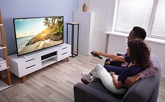 70 Inch TV (Guide) Size / Weight / Viewing Distance - Volt Fixer