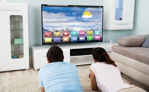 How to Fix a TV Screen that is Cut Off (STEPS) - Volt Fixer