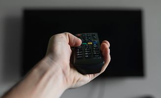 How to Stop a Sony TV from shutting off automatically - Volt Fixer